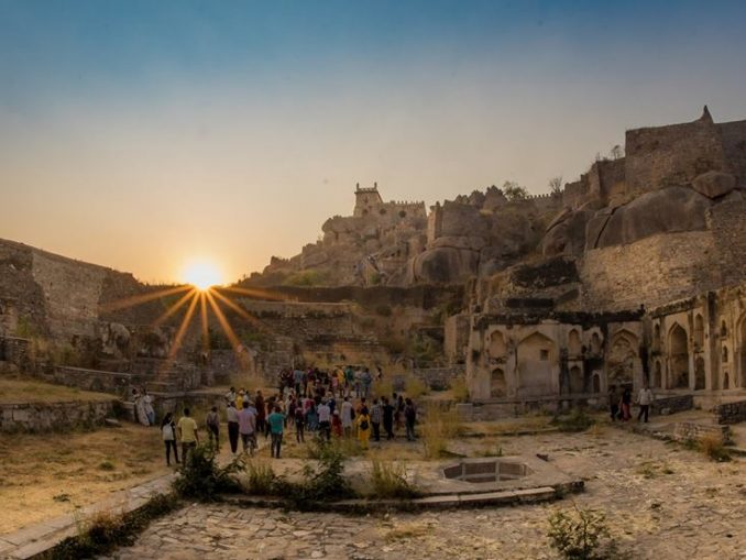 Himayat Sagar Lake | Attapur